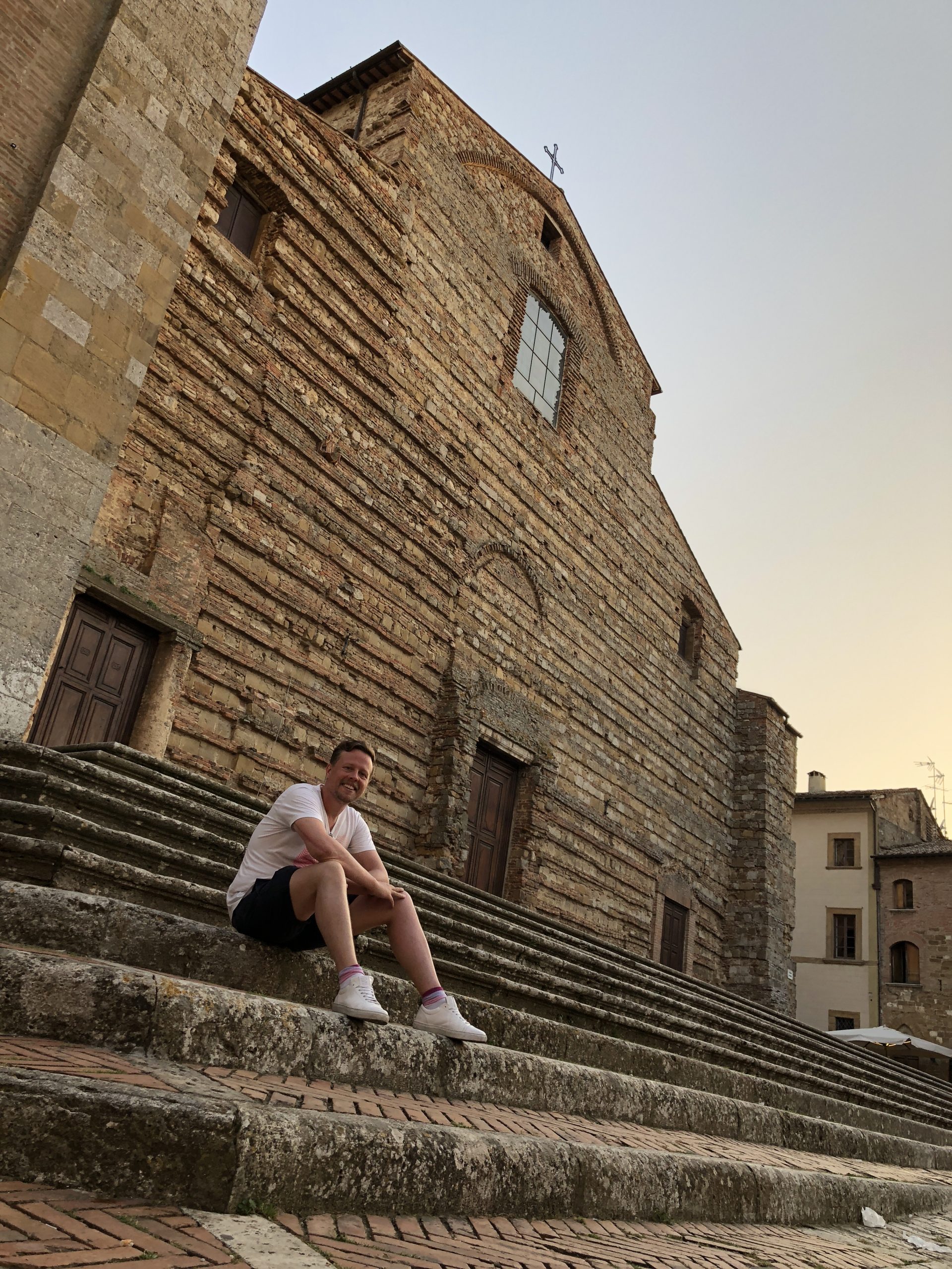 facecroppy — a smart face cropping library for Python – BIFF.ai